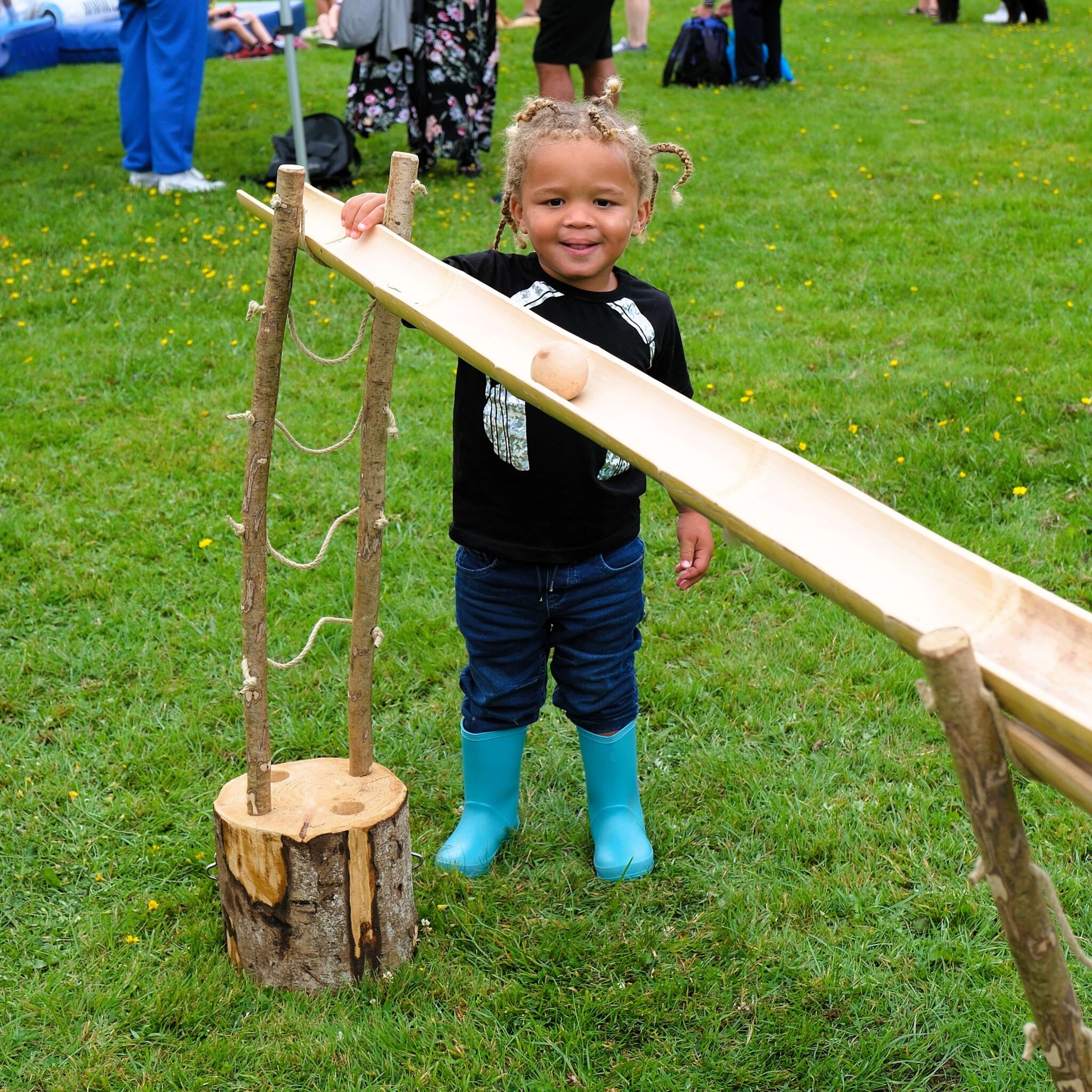 National Playday – Cardiff Children's Play Services